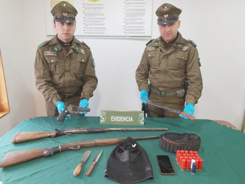 San Javier Carabineros De Santa Ana Detuvo A Sujetos Por Efectuar Un